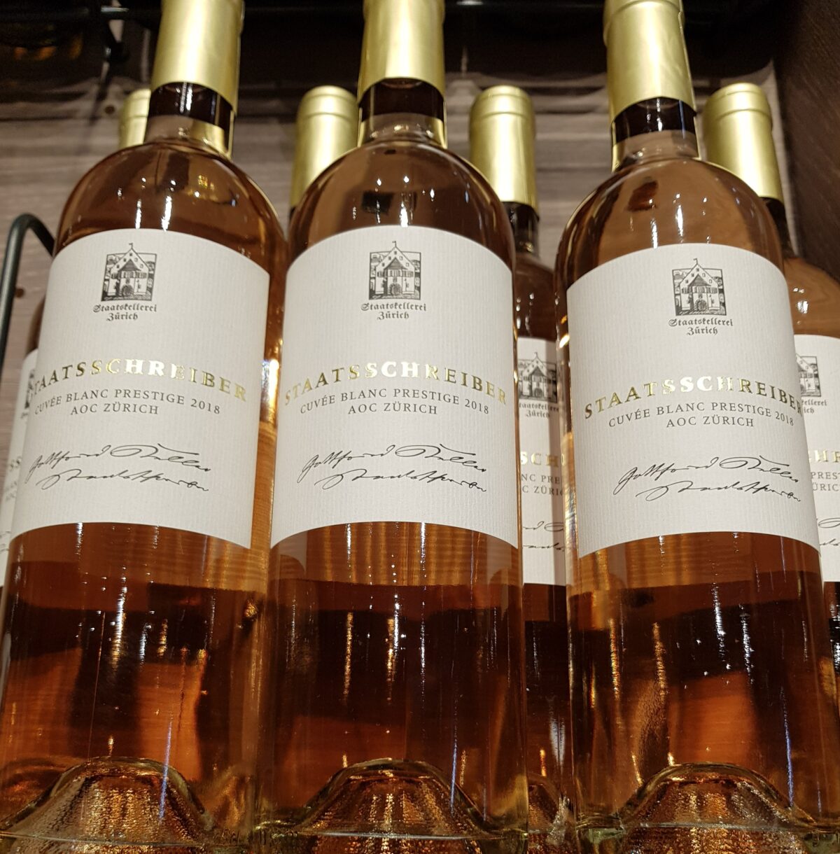 Grotto Lounge DuePosti - Grotto Lounge DuePosti